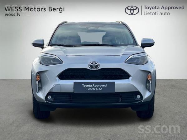 Pelēks Toyota Yaris 2025 Rīga, ar dzinēja tilpumu 1.50 L un nobraukumu 24 tūkst. km par 23490 €, foto 6 vietnē AUTOMOTO.COM.LV