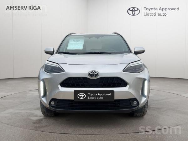 Pelēks Toyota Yaris 2025 Rīga, ar dzinēja tilpumu 1.50 L un nobraukumu 29 tūkst. km par 23500 €, foto 6 vietnē AUTOMOTO.COM.LV