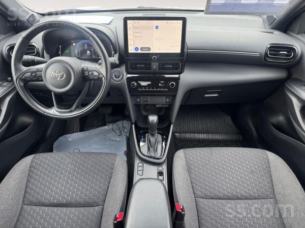 Pelēks Toyota Yaris 2025 Rīga, ar dzinēja tilpumu 1.50 L un nobraukumu 29 tūkst. km par 23500 €, foto 9 vietnē AUTOMOTO.COM.LV