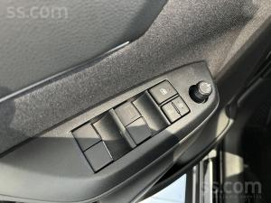 Grey Toyota Yaris 2026 in Ventspils, with an engine capacity of 1.50 L and mileage of 0 thousand km for 28195 €, photo 13 on AUTOMOTO.COM.LV