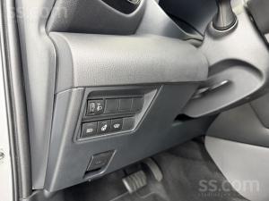 Pelēks Toyota Yaris 2026 Rīga, ar dzinēja tilpumu 1.50 L un nobraukumu 19 tūkst. km par 22500 €, foto 18 vietnē AUTOMOTO.COM.LV