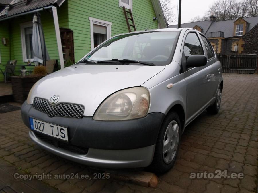 Grey Toyota Yaris 2002 in Keila, with an engine capacity of 1.40 L and mileage of 270 thousand km for 1350 €, photo 2 on AUTOMOTO.COM.LV