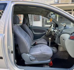 Grey Toyota Yaris 2002 in Vilnius, with an engine capacity of 1.30 L and mileage of 145 thousand km for 1850 €, photo 16 on AUTOMOTO.COM.LV