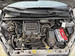 Grey Toyota Yaris 2002 in Vilnius, with an engine capacity of 1.36 L and mileage of 207 thousand km for 1450 €, photo 17 on AUTOMOTO.COM.LV