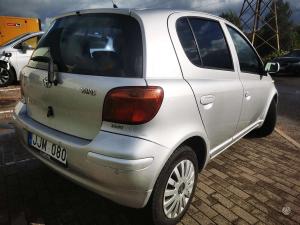 Grey Toyota Yaris 2003 in Vilnius, with an engine capacity of 1.30 L and mileage of 153 thousand km for 2750 €, photo 28 on AUTOMOTO.COM.LV