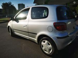 Grey Toyota Yaris 2003 in Vilnius, with an engine capacity of 1.30 L and mileage of 220 thousand km for 1880 €, photo 8 on AUTOMOTO.COM.LV