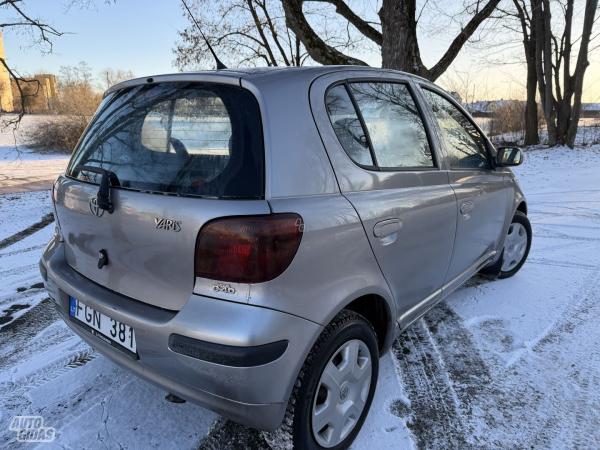 Grey Toyota Yaris 2004 in Kaunas, with an engine capacity of 1.40 L and mileage of 300 thousand km for 1400 €, photo 8 on AUTOMOTO.COM.LV
