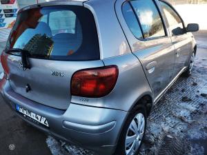 Grey Toyota Yaris 2004 in Vilnius, with an engine capacity of 1.30 L and mileage of 180 thousand km for 2450 €, photo 7 on AUTOMOTO.COM.LV