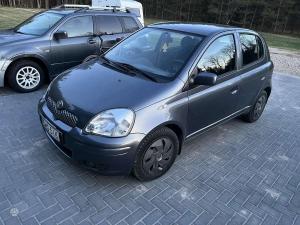 Grey Toyota Yaris 2004 in Vilnius, with an engine capacity of 1.30 L and mileage of 254 thousand km for 1200 €, photo  on AUTOMOTO.COM.LV