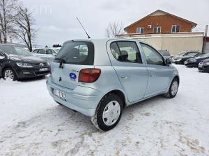 Pelēks Toyota Yaris 2004 Rēzekne, ar dzinēja tilpumu 1.00 L un nobraukumu 0 tūkst. km par 1550 €, foto 7 vietnē AUTOMOTO.COM.LV