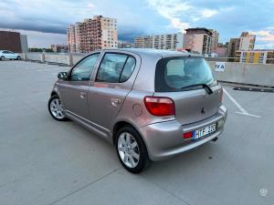 Grey Toyota Yaris 2004 in Vilnius, with an engine capacity of 1.50 L and mileage of 200 thousand km for 1700 €, photo 12 on AUTOMOTO.COM.LV
