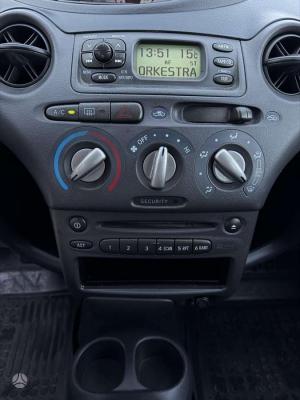 Grey Toyota Yaris 2004 in Vilnius, with an engine capacity of 1.50 L and mileage of 200 thousand km for 1700 €, photo 22 on AUTOMOTO.COM.LV