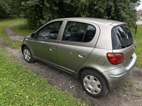 Тойота Ярис 2004 в Ионишкис на AUTOMOTO.COM.LV Серый Тойота Ярис 2004 в Ионишкис, объемом двигателя 1.00 л и пробегом 118 тыс. км за 780 €, фото 8 на AUTOMOTO.COM.LV