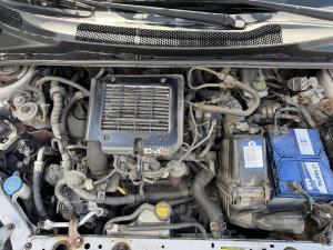 Pelēks Toyota Yaris 2005 Kauņa, ar dzinēja tilpumu 1.36 L un nobraukumu 237 tūkst. km par 990 €, foto 27 vietnē AUTOMOTO.COM.LV