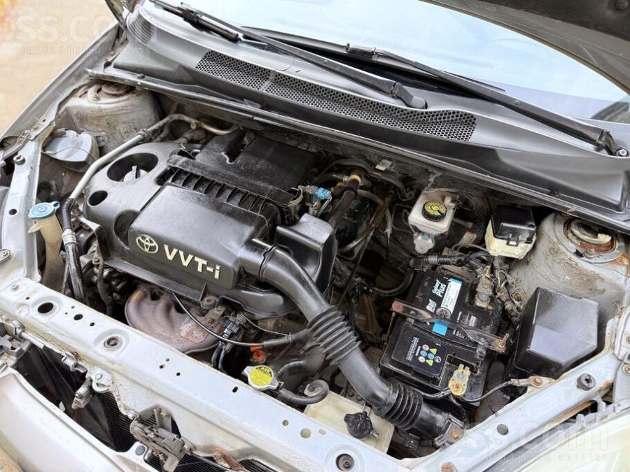 Серый Тойота Ярис 2005 в Таллин, объемом двигателя 1.30 л и пробегом 205 тыс. км за 1499 €, фото 8 на AUTOMOTO.COM.LV