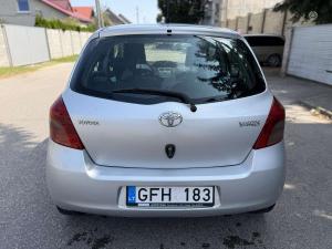 Grey Toyota Yaris 2006 in Kaunas, with an engine capacity of 1.36 L and mileage of 223 thousand km for 1250 €, photo 8 on AUTOMOTO.COM.LV