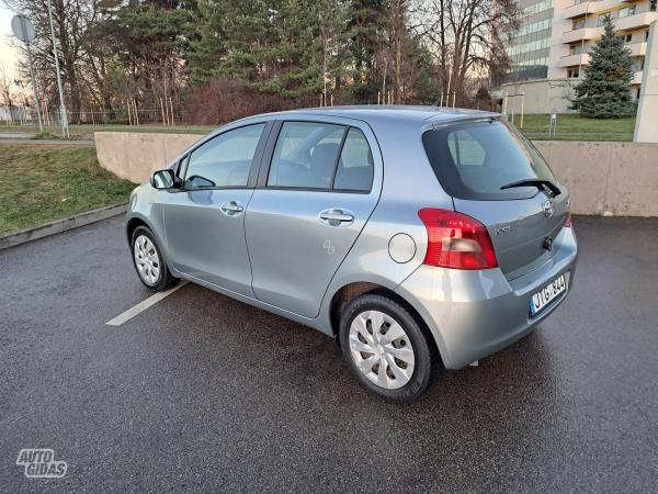Grey Toyota Yaris 2007 in Vilnius, with an engine capacity of 1.00 L and mileage of 80 thousand km for 2450 €, photo 5 on AUTOMOTO.COM.LV
