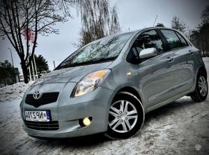 Pelēks Toyota Yaris 2007 Alīta, ar dzinēja tilpumu 1.40 L un nobraukumu 245 tūkst. km par 3599 €, foto 15 vietnē AUTOMOTO.COM.LV