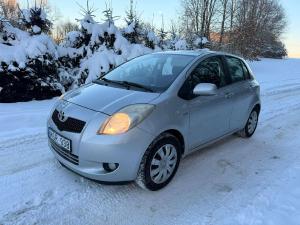 Grey Toyota Yaris 2007 in Vilnius, with an engine capacity of 1.38 L and mileage of 190 thousand km for 2950 €, photo 5 on AUTOMOTO.COM.LV
