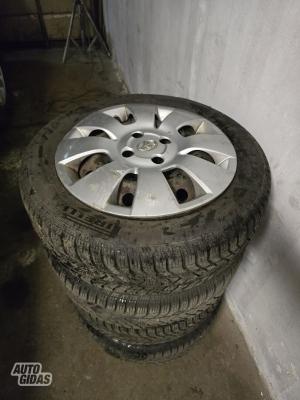 Pelēks Toyota Yaris 2007 Viļņa, ar dzinēja tilpumu 1.30 L un nobraukumu 110 tūkst. km par 2500 €, foto 17 vietnē AUTOMOTO.COM.LV