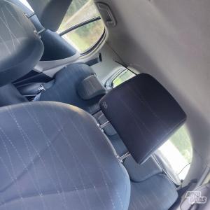 Pelēks Toyota Yaris 2007 Šilutė, ar dzinēja tilpumu 1.40 L un nobraukumu 190 tūkst. km par 1450 €, foto 11 vietnē AUTOMOTO.COM.LV