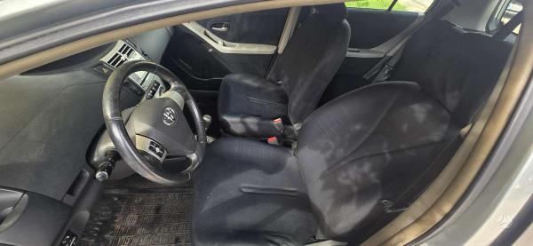 Grey Toyota Yaris 2007 in Kaunas, with an engine capacity of 1.40 L and mileage of 212 thousand km for 1700 €, photo 9 on AUTOMOTO.COM.LV