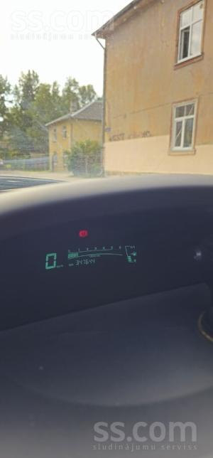 Grey Toyota Yaris 2007 in Riga, with an engine capacity of 1.40 L and mileage of 347 thousand km for 1700 €, photo 6 on AUTOMOTO.COM.LV