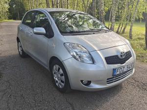 Grey Toyota Yaris 2007 in Vilnius, with an engine capacity of 1.30 L and mileage of 163 thousand km for 2950 €, photo  on AUTOMOTO.COM.LV