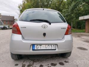 Grey Toyota Yaris 2007 in Jelgava, with an engine capacity of 1.30 L and mileage of 172 thousand km for 1500 €, photo 3 on AUTOMOTO.COM.LV