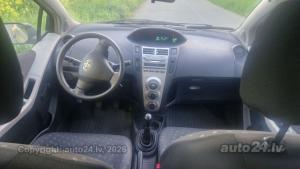 Серый Тойота Ярис 2008 в Таллин, объемом двигателя 1.30 л и пробегом 163 тыс. км за 1250 €, фото 5 на AUTOMOTO.COM.LV