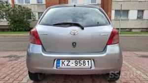 Grey Toyota Yaris 2008 in Daugavpils, with an engine capacity of 1.40 L and mileage of 270 thousand km for 1650 €, photo 8 on AUTOMOTO.COM.LV