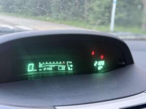 Pelēks Toyota Yaris 2008 Viļņa, ar dzinēja tilpumu 1.30 L un nobraukumu 121 tūkst. km par 1250 €, foto 16 vietnē AUTOMOTO.COM.LV