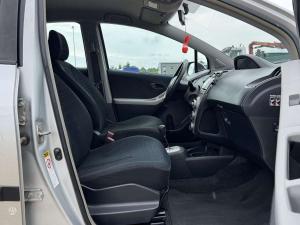 Grey Toyota Yaris 2008 in Siauliai, with an engine capacity of 1.30 L and mileage of 201 thousand km for 2500 €, photo 13 on AUTOMOTO.COM.LV