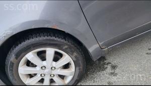 Pelēks Toyota Yaris 2008 Rīga, ar dzinēja tilpumu 1.30 L un nobraukumu 163 tūkst. km par 1990 €, foto 14 vietnē AUTOMOTO.COM.LV