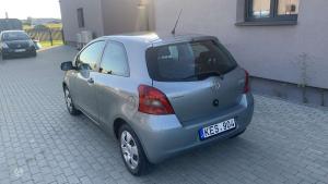 Grey Toyota Yaris 2008 in Vilnius, with an engine capacity of 1.36 L and mileage of 254 thousand km for 1500 €, photo 5 on AUTOMOTO.COM.LV