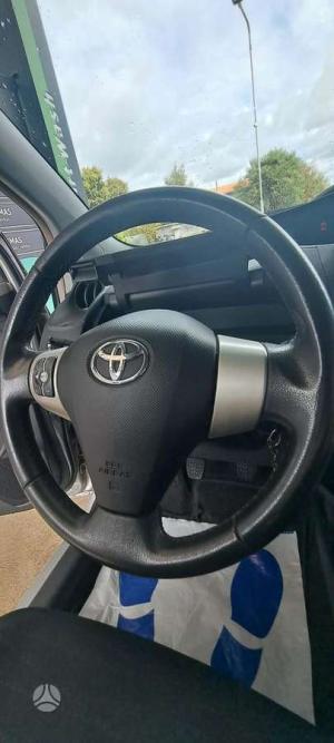 Pelēks Toyota Yaris 2009 Jonava, ar dzinēja tilpumu 1.36 L un nobraukumu 274 tūkst. km par 2100 €, foto 8 vietnē AUTOMOTO.COM.LV