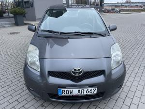 Pelēks Toyota Yaris 2010 Kauņa, ar dzinēja tilpumu 1.40 L un nobraukumu 286 tūkst. km par 2650 €, foto 4 vietnē AUTOMOTO.COM.LV