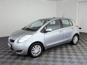 Grey Toyota Yaris 2010 in Tallinn, with an engine capacity of 1.30 L and mileage of 193 thousand km for 1699 €, photo 11 on AUTOMOTO.COM.LV