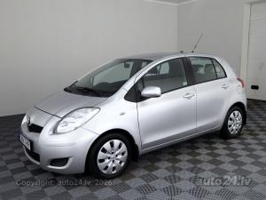 Pelēks Toyota Yaris 2010 Tallina, ar dzinēja tilpumu 1.30 L un nobraukumu 124 tūkst. km par 2499 €, foto 3 vietnē AUTOMOTO.COM.LV