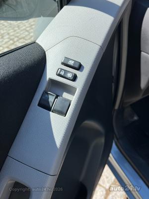 Pelēks Toyota Yaris 2011 Tallina, ar dzinēja tilpumu 1.30 L un nobraukumu 228 tūkst. km par 5300 €, foto 14 vietnē AUTOMOTO.COM.LV