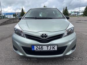 Pelēks Toyota Yaris 2011 Paide, ar dzinēja tilpumu 1.30 L un nobraukumu 148 tūkst. km par 5590 €, foto 3 vietnē AUTOMOTO.COM.LV