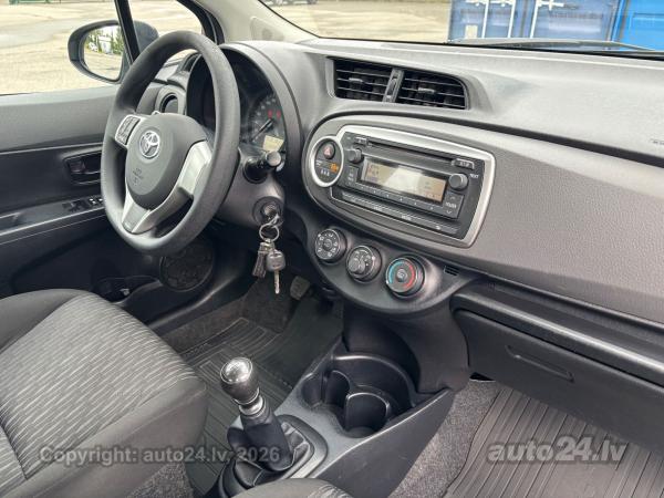 Pelēks Toyota Yaris 2011 Paide, ar dzinēja tilpumu 1.30 L un nobraukumu 148 tūkst. km par 5590 €, foto 8 vietnē AUTOMOTO.COM.LV