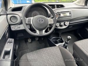 Pelēks Toyota Yaris 2011 Paide, ar dzinēja tilpumu 1.30 L un nobraukumu 148 tūkst. km par 5590 €, foto 12 vietnē AUTOMOTO.COM.LV