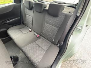 Pelēks Toyota Yaris 2011 Paide, ar dzinēja tilpumu 1.30 L un nobraukumu 148 tūkst. km par 5590 €, foto 15 vietnē AUTOMOTO.COM.LV