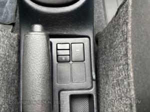 Pelēks Toyota Yaris 2011 Paide, ar dzinēja tilpumu 1.30 L un nobraukumu 148 tūkst. km par 5590 €, foto 18 vietnē AUTOMOTO.COM.LV