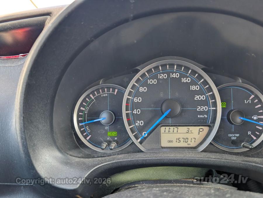 Grey Toyota Yaris 2012 in Tallinn, with an engine capacity of 1.50 L and mileage of 157 thousand km for 6500 €, photo 5 on AUTOMOTO.COM.LV