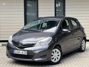Pelēks Toyota Yaris 2012 Viļņa, ar dzinēja tilpumu 1.33 L un nobraukumu 156 tūkst. km par 3700 €, foto 4 vietnē AUTOMOTO.COM.LV