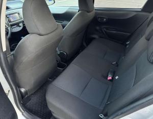 Grey Toyota Yaris 2012 in Vilnius, with an engine capacity of 1.50 L and mileage of 155 thousand km for 7200 €, photo 11 on AUTOMOTO.COM.LV