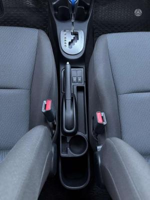 Grey Toyota Yaris 2012 in Vilnius, with an engine capacity of 1.50 L and mileage of 155 thousand km for 7200 €, photo 18 on AUTOMOTO.COM.LV