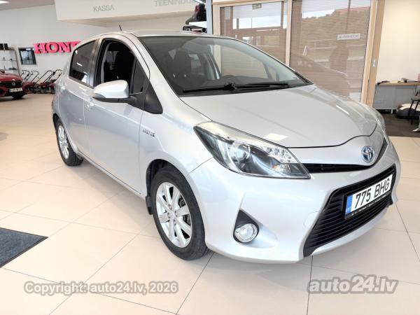 Pelēks Toyota Yaris 2012 Viljandi, ar dzinēja tilpumu 1.50 L un nobraukumu 186 tūkst. km par 5900 €, foto 1 vietnē AUTOMOTO.COM.LV